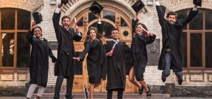 3 Steps for Engaging and Connecting with Alumni | Precision Partners